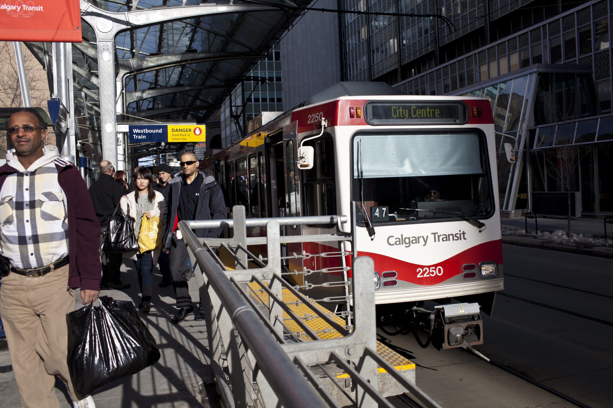 5 Reasons Why the Federal Government Should Fund Public Transit Service ...